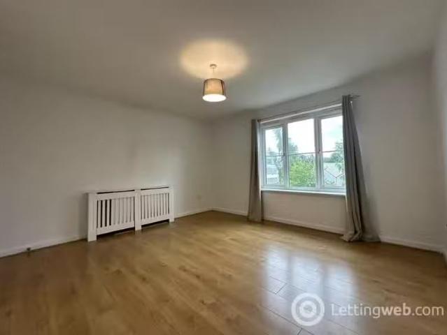 New Property to rent in Stirrat Crescent, Paisley, Renfrewshir.