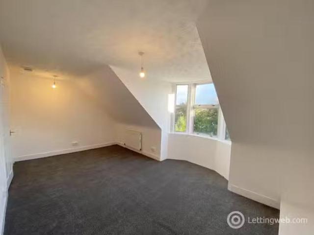 Nice Property to rent in Thomson Street, Strathaven, ML10 6JZ