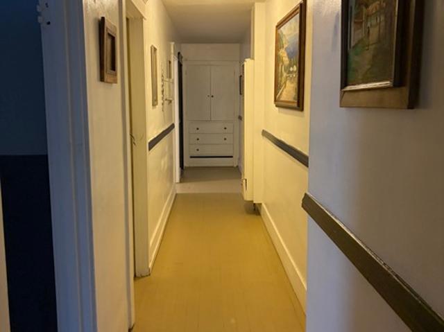Nice quiet clean room for rent