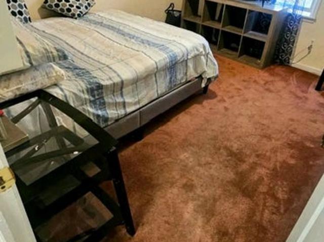 Nice quiet room in Family Home