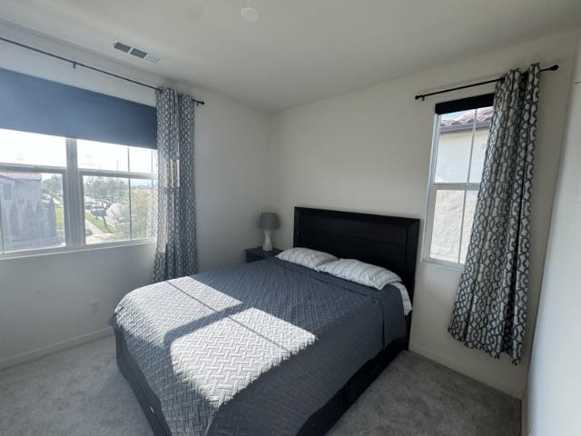 NICE ROOM FOR RENT