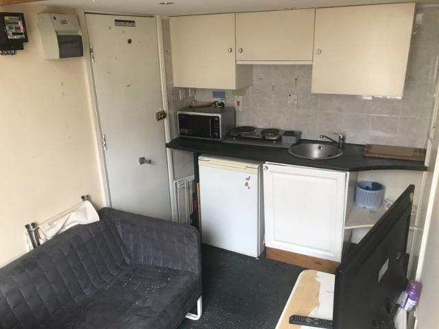 Nice Self Contined Studio Flat