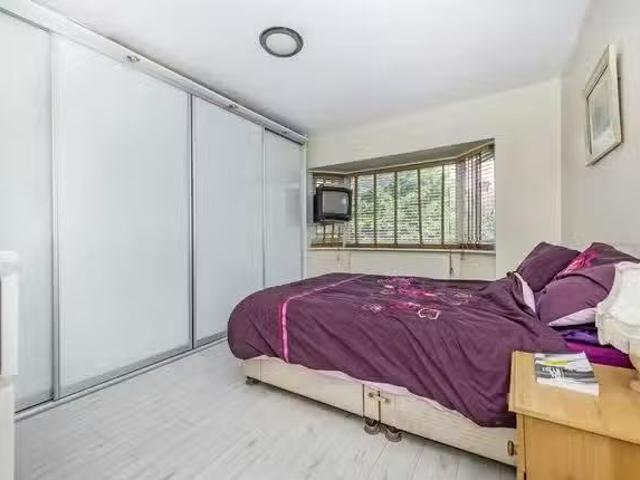 New Semi detached house to rent in Holders Hill Road, London NW7