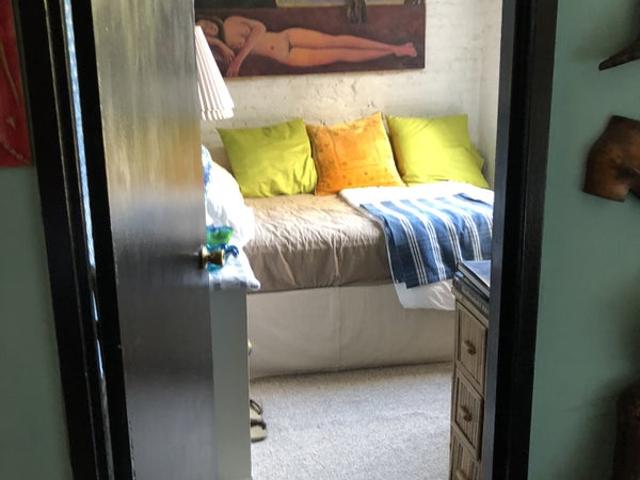 Nice small room morningside Park
