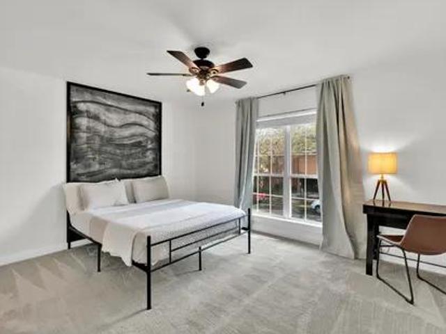 Nice Townhome Near Plano/Dallas