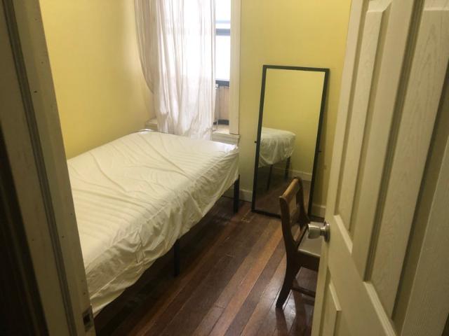 Nice $1,000 bedroom in Alphabet City