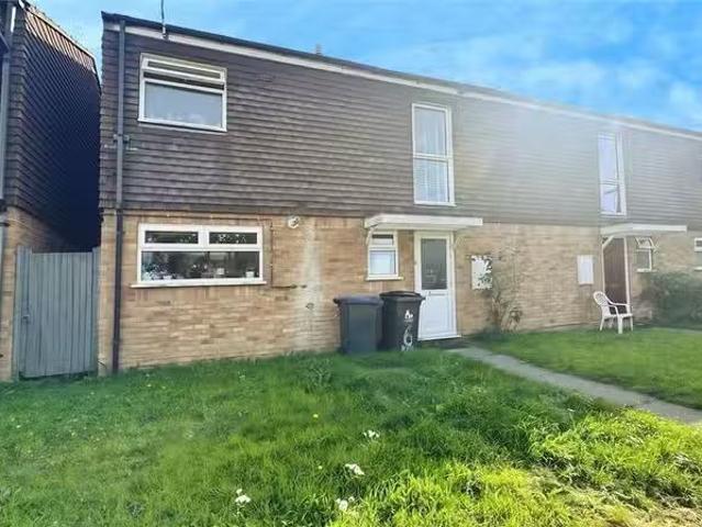 Unique 1 BA 3 bedroom Mid Terrace House to rent, Keyworth Mews.