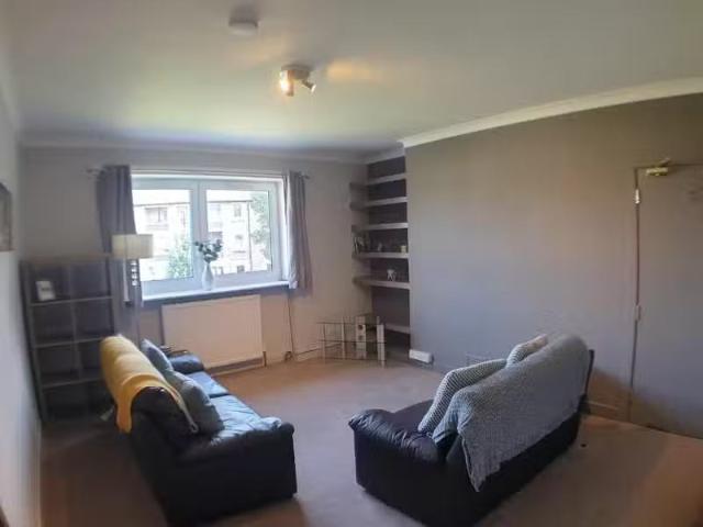 Just in! 1 BA 3 bedroom flat for rent in Hardgate, Aberdeen, A.