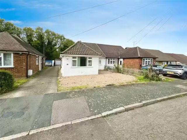 New 1 BA 3 bedroom Semi Detached Bungalow to rent, Haven Close.