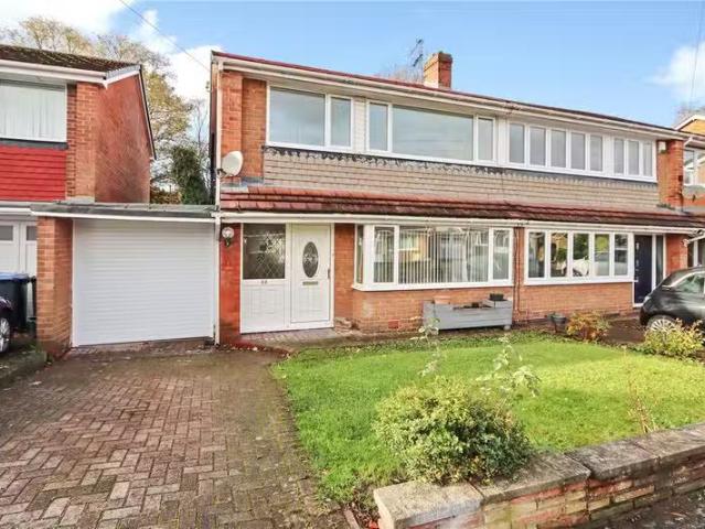 New 1 BA 3 bedroom Semi Detached House to rent, Kingsmere, Che.