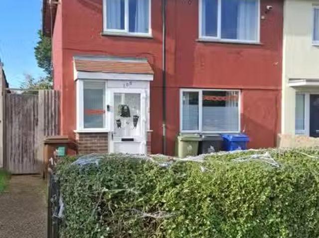 New 1 BA 3 bedroom terraced house for rent in Grimsby, DN34