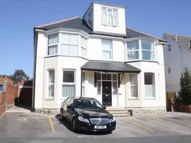 New 1 BA 1 bedroom apartment for rent in Carlton Road South, W.