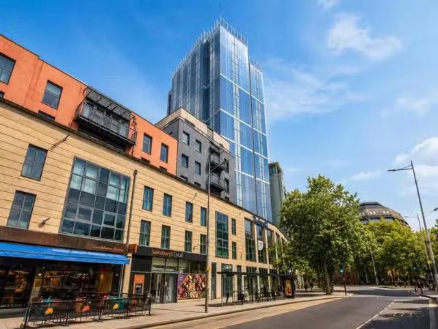 For Rent! 1 BA 1 bedroom apartment for rent in Central Quay No.