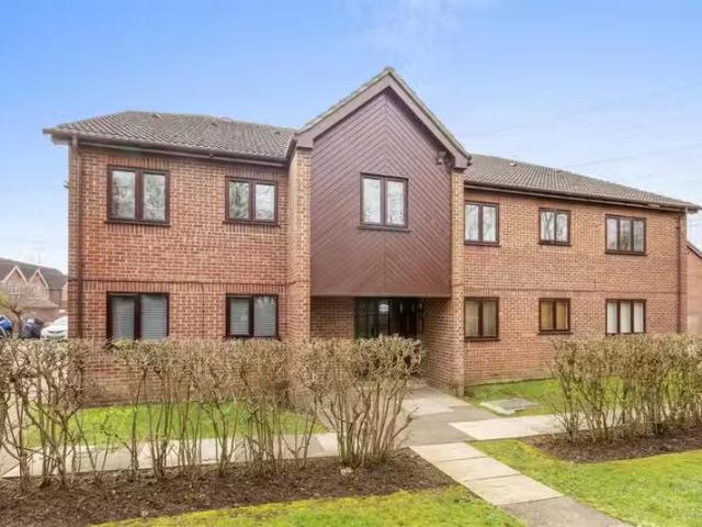 New 1 BA 1 bedroom apartment for rent in Dormer Close, Aylesbu.