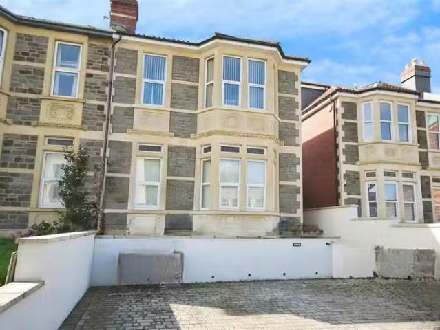 For Rent! 1 BA 1 bedroom flat for rent in 179 Wells Road, Know.