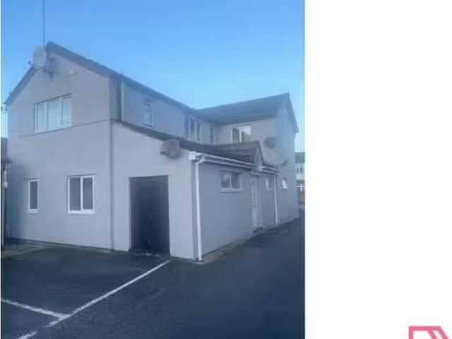 Charming 1 BA 1 bedroom flat for rent in C Chapel Road, Tiptre.