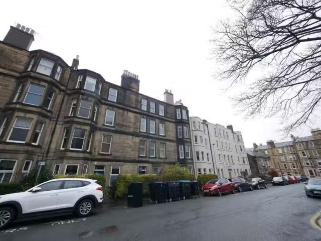 Charming 1 BA 1 bedroom flat for rent in Cowan Road, Shandon.