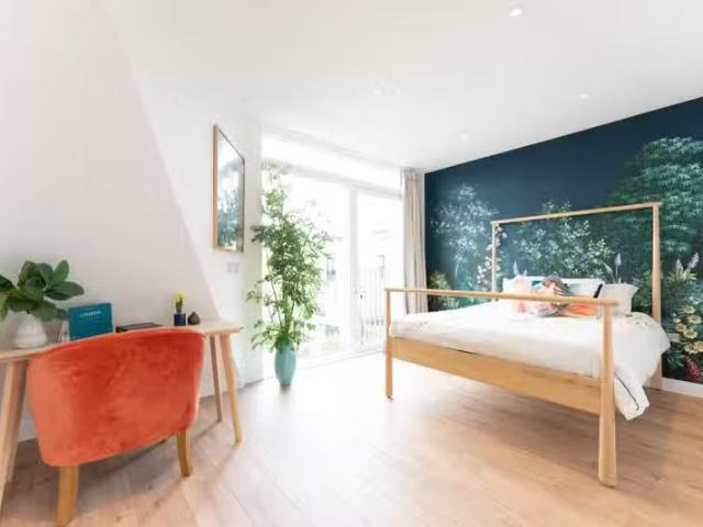 Cozy 1 BA 1 bedroom flat for rent in Aston Terrace, Cambridge.