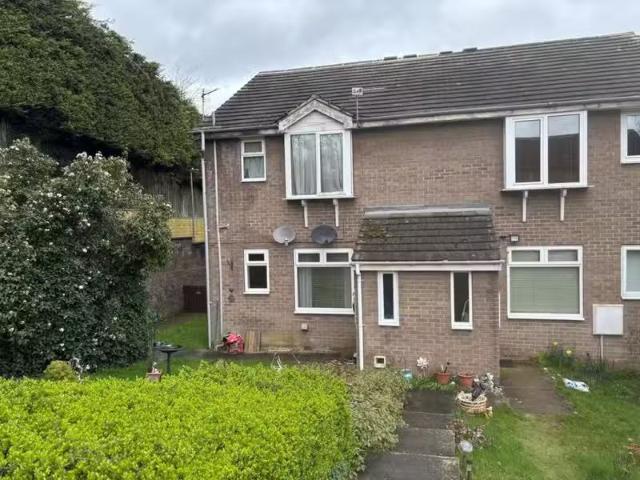 Unique 1 BA 1 bedroom flat for rent in Barker Court, Birkby, H.