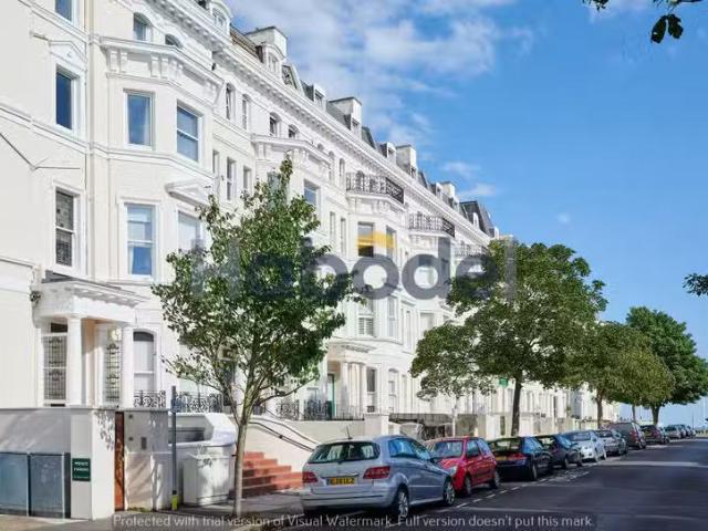 For Rent! 1 BA 1 bedroom flat for rent in Bartley House, Clift.