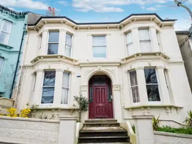 Cozy 1 BA 1 bedroom flat for rent in Evelyn Terrace, Brighton.