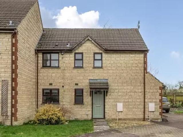 For Rent! 1 BA 1 bedroom flat for rent in Kings Meadow, Bourto.