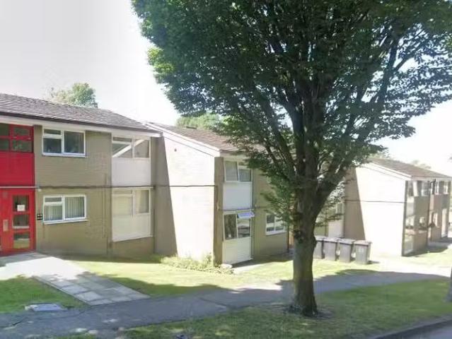 Just in! 1 BA 1 bedroom flat for rent in Heron Way, BB5