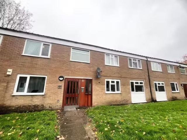 Unique 1 BA 1 bedroom flat for rent in Lakefield Close, Abirds.