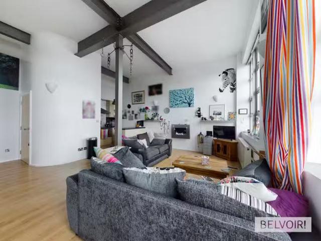 Nice 1 BA 1 bedroom flat for rent in New Hampton Lofts, Great.