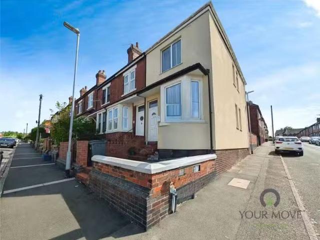 Just in! 1 BA 1 bedroom Flat to rent, Cromartie Street, Stoke.