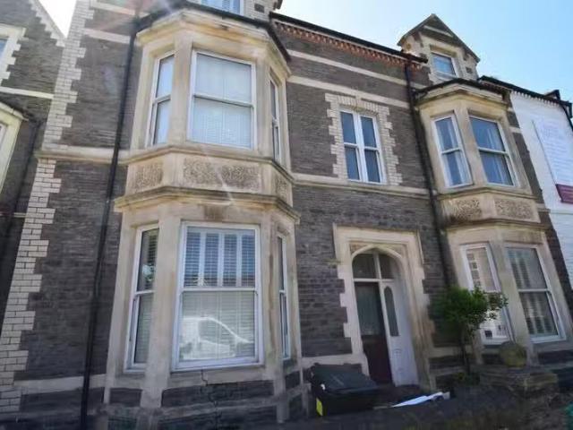 Nice 1 BA 1 bedroom house for rent in Cowbridge Road East, Car.