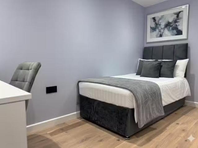 Charming 1 BA 1 bedroom house share for rent in Room 2, birder.