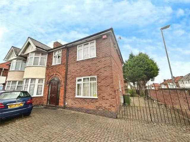 Nice 1 BA 1 bedroom Property to rent, Shakespeare Drive, Leice.