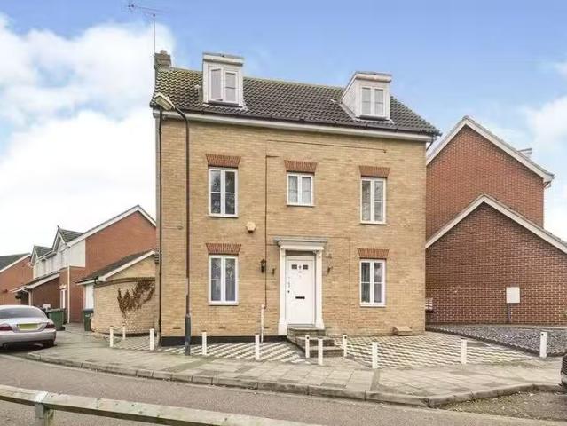 Unique 1 BA 1 bedroom Room to rent, Newacres Road, London, SE2.