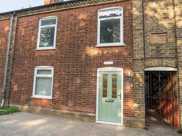 Unique 1 BA 1 bedroom terraced house for rent in Leiston, IP16