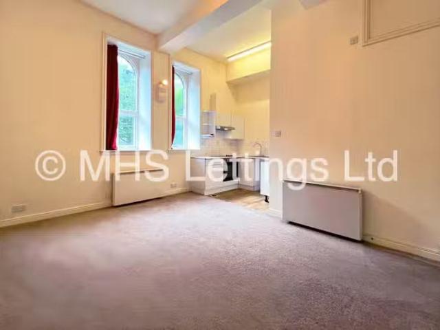 Unique 1 BA 2 bedroom apartment for rent in Flat 6, Olivias Co.