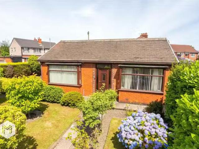 Nice 1 BA 2 bedroom bungalow for rent in Bishops Road, Bolton.