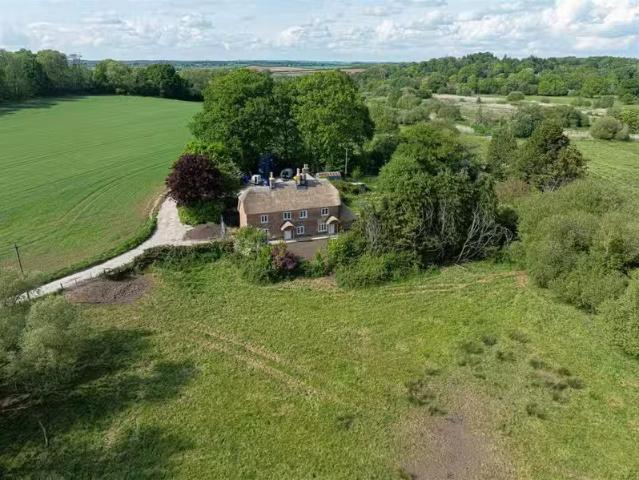 Nice 1 BA 2 bedroom cottage for rent in High Hall, Wimborne, B.