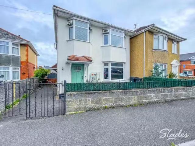 Deal! 1 BA 2 bedroom flat for rent in Droxford Road, Southbou.