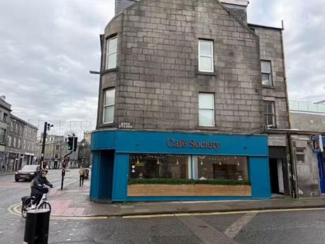 Unique 1 BA 2 bedroom flat for rent in Rose Street, Aberdeen.