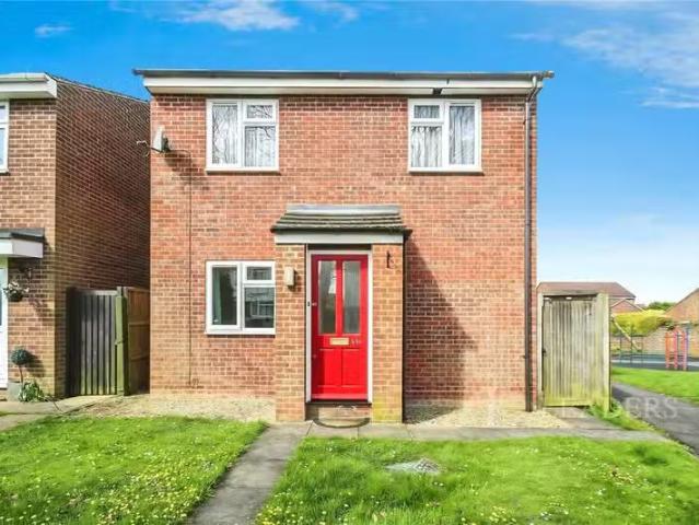 New 1 BA 2 bedroom house for rent in Bramley Way, Hardwick, Ca.