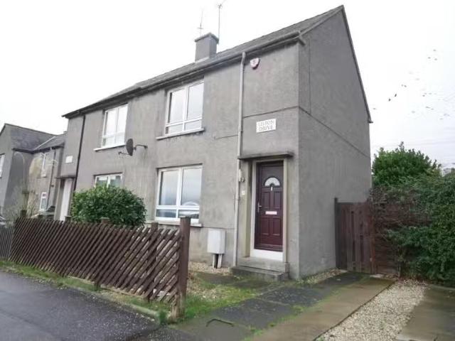 Unique 1 BA 2 bedroom semi detached house for rent in Liston D.