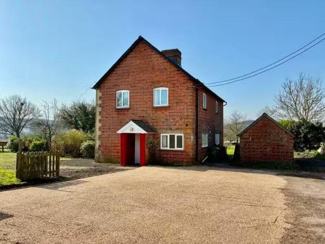 New 1 BA 2 bedroom semi detached house for rent in Norton Farm.