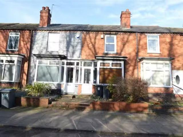Nice 1 BA 2 bedroom terraced house for rent in Mill Lane, Nort.