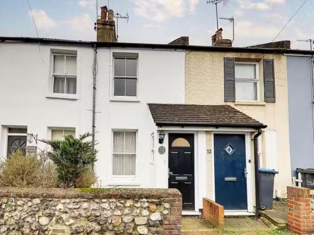 Nice 1 BA 2 bedroom terraced house for rent in Orme Road, Wort.