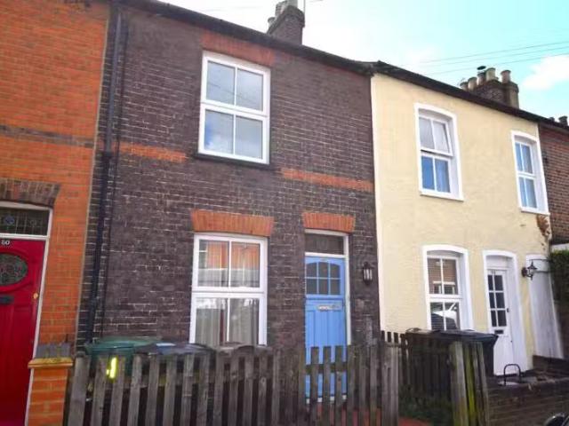 Unique 1 BA 2 bedroom terraced house for rent in Culver Road.