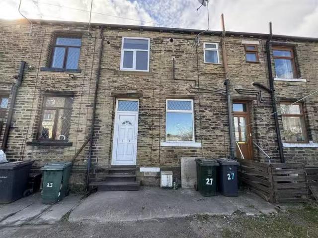 Nice 1 BA 2 bedroom terraced house for rent in Giles Street, W.