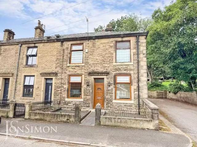 Nice 1 BA 2 bedroom terraced house for rent in Royds Street, T.