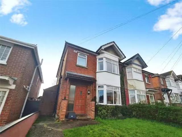 New 1 BA 4 bedroom Semi Detached House to rent, Harrison Road.