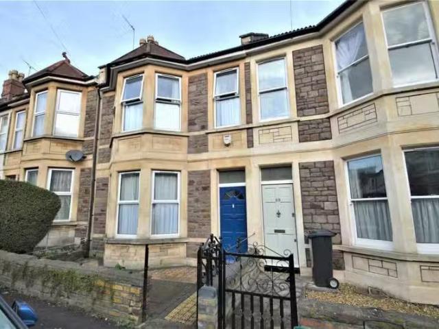 Just in! 1 BA 5 bedroom house for rent in Bishop Road, Bishops.